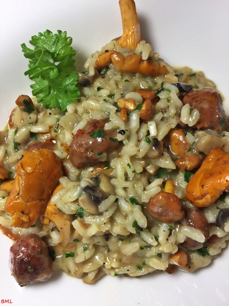 Pfifferling-Champignon-Risotto mit Merquezbällchen | Backen mit ...