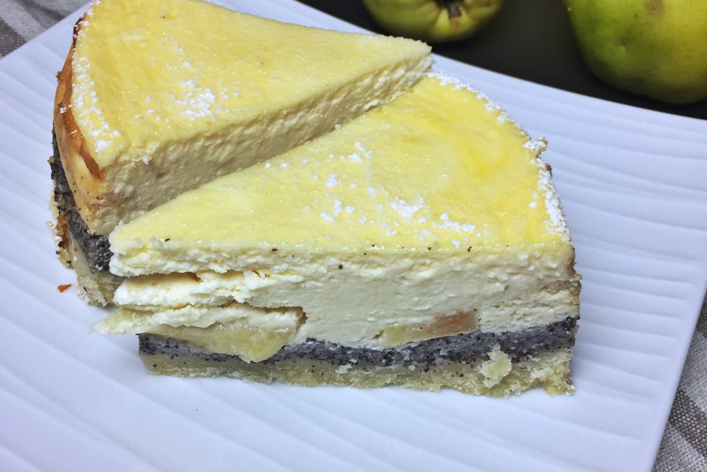 Käsekuchen mit Mohn und Quitte | Backen mit Leidenschaft