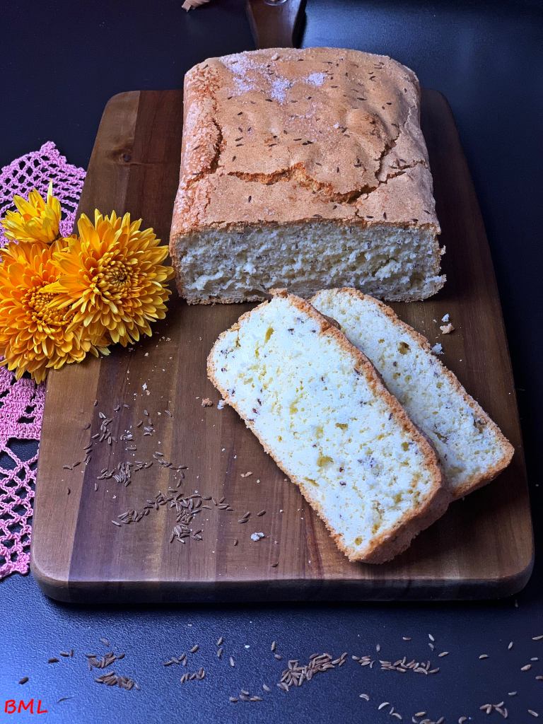 Kümmelkuchen…Caraway Seed Cake ( ein Old Fashion Sponge Cake aus ...